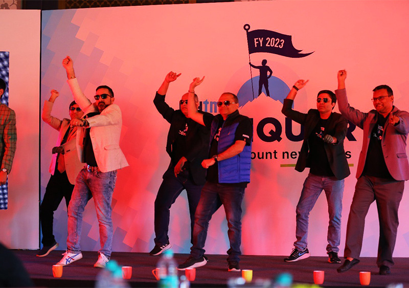 #LifeatPaytm: Summiting New Peaks at Paytm’s Leadership Offsite Conquer ...