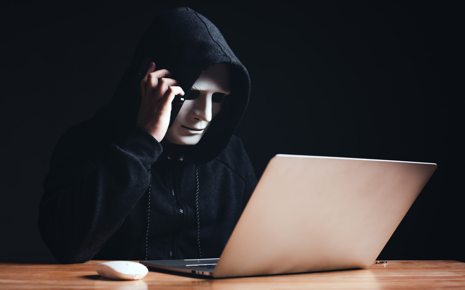 8 Common Methods Used by Fraudsters to Digitally Con You!